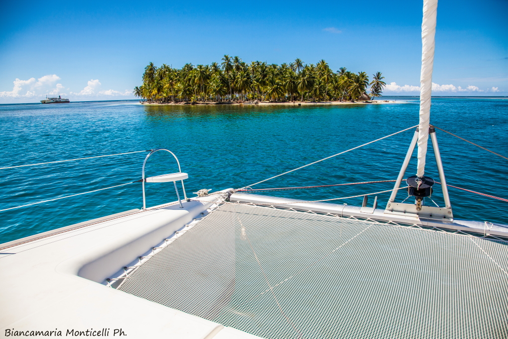 Sailing Charter Catamaran VALPAR - Nautitech 43.5 Pro | San Blas Sailing