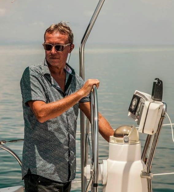 Sailing Charter Catamaran VALPAR - Nautitech 43.5 Pro | San Blas Sailing